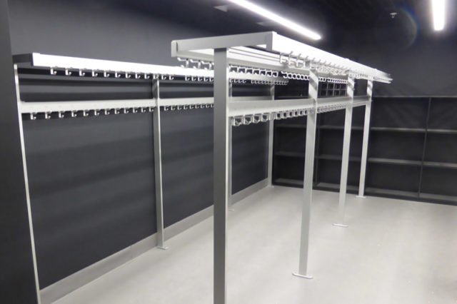 Bespoke Coat Hanging Solutions | Cloakroom Hanging Systems